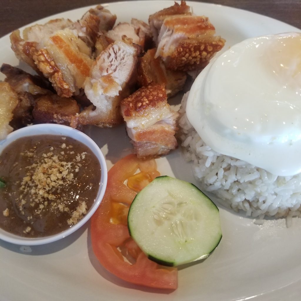 tselogs lechon silog tomato • Edel Alon